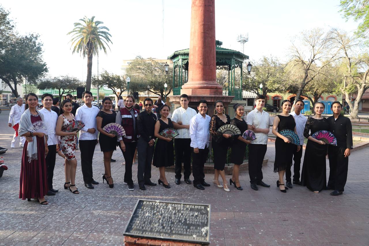 NEOLAREDENSES APRENDEN A BAILAR DANZON CON ACTIVIDADES CULTURALES ...